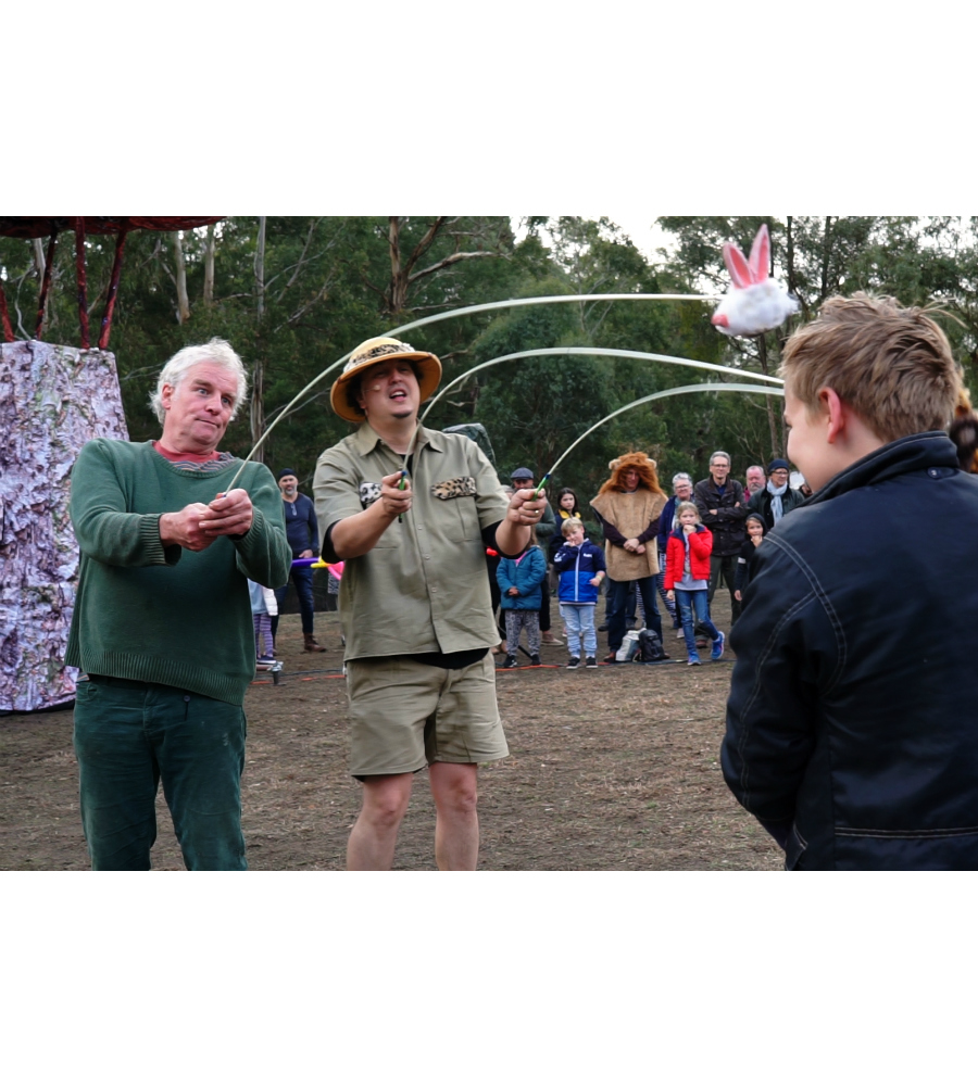 Stilt Walkers Australia | Giraffe-a-go-go