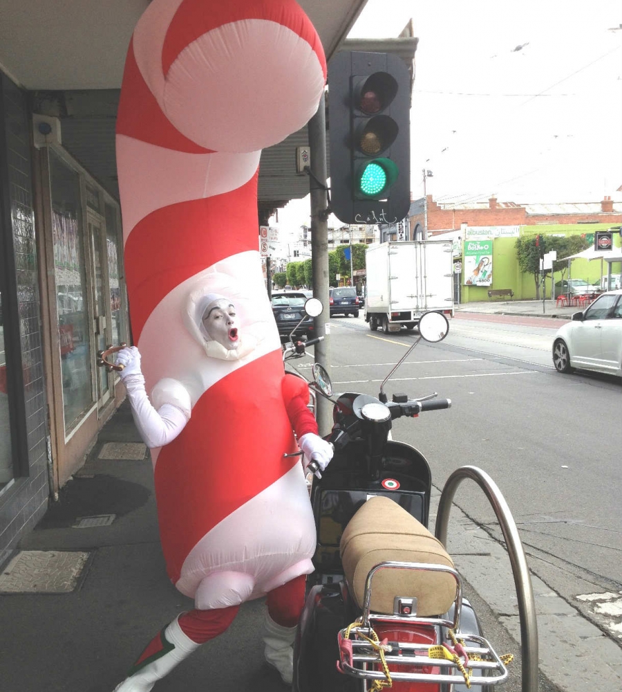 Stilt Walkers Australia | Melbourne Victoria Stilt Walkers: Ground ...